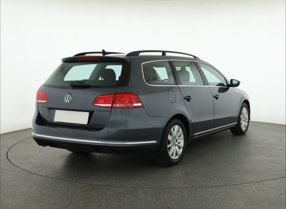 VW Passat, 2.0 TDI, Klima, Tempomat,, Combi, - inzerát | inzerce na ...