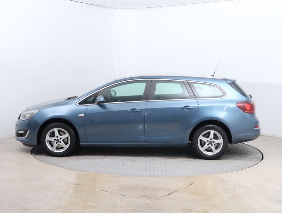 Opel Astra, 1.6 CDTI, Navi, Klima, Tempomat,, - inzerát | inzerce na ...