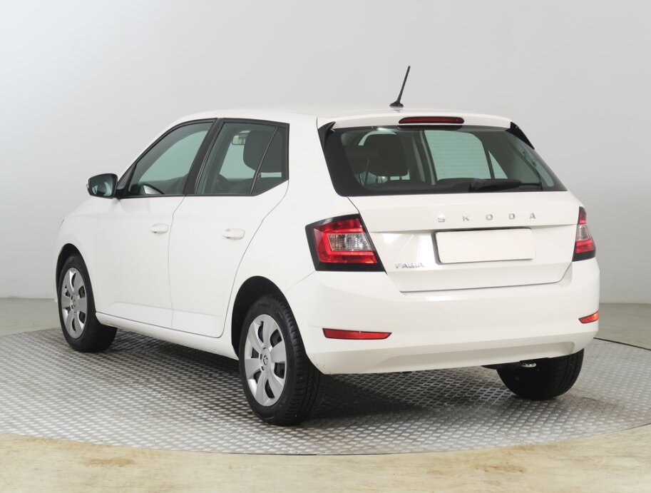 Skoda Fabia, 1.0Ambition , Klima, Hatchback, - inzerát | inzerce na ...