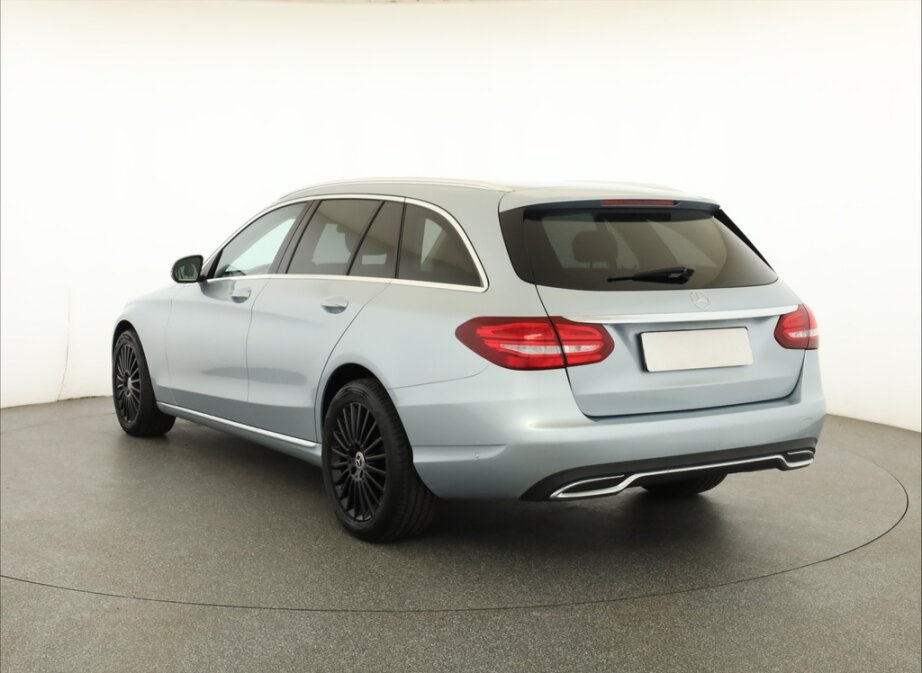 Mercedes Třída C, C 220 d 4MATIC, Automat, Serv - inzerát | inzerce na ...