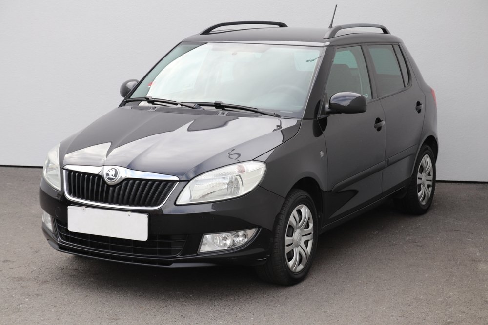Škoda Fabia II, 1.2 TSi Ambition, hatchback, - inzerát | inzerce na ...