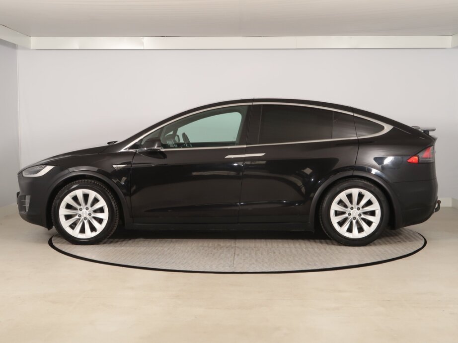 Tesla Model X, 90D, SoH 84%,, SUV, Elektromotor - inzerát | inzerce na ...