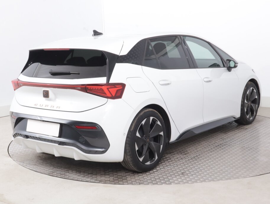Cupra Born, 58, SoH 91%,, Hatchback, Elektromotor - inzerát | inzerce ...