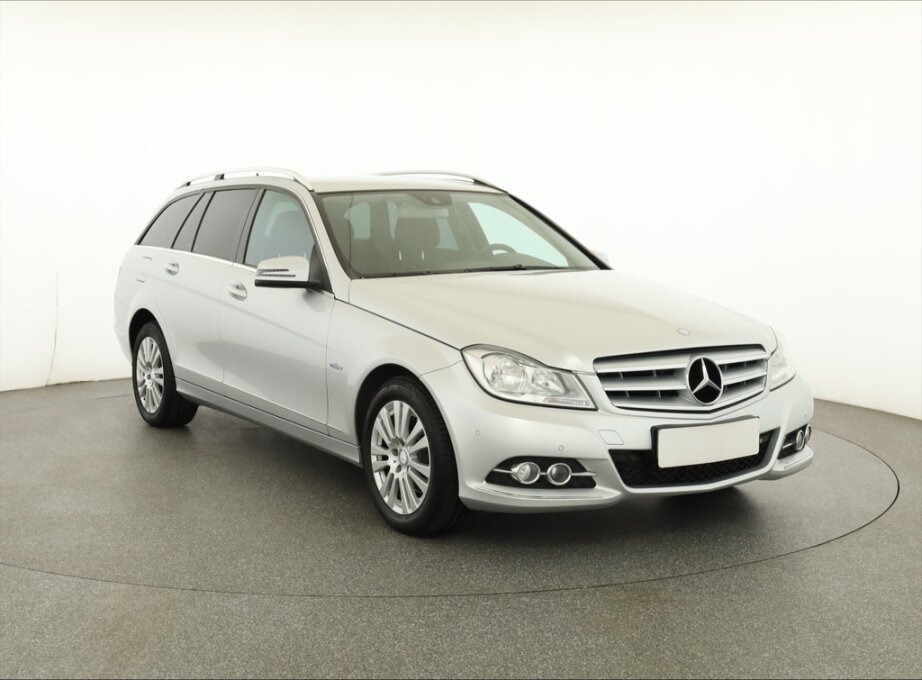 Mercedes Třída C, C 220 CDIElegance , Automat, - inzerát | inzerce na ...