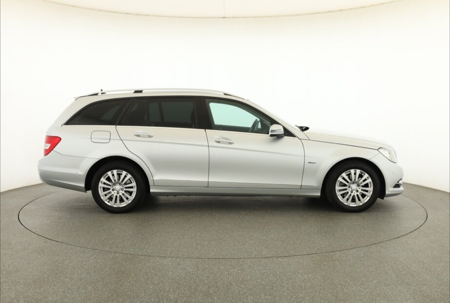 Mercedes Třída C, C 220 CDIElegance , Automat, - inzerát | inzerce na ...