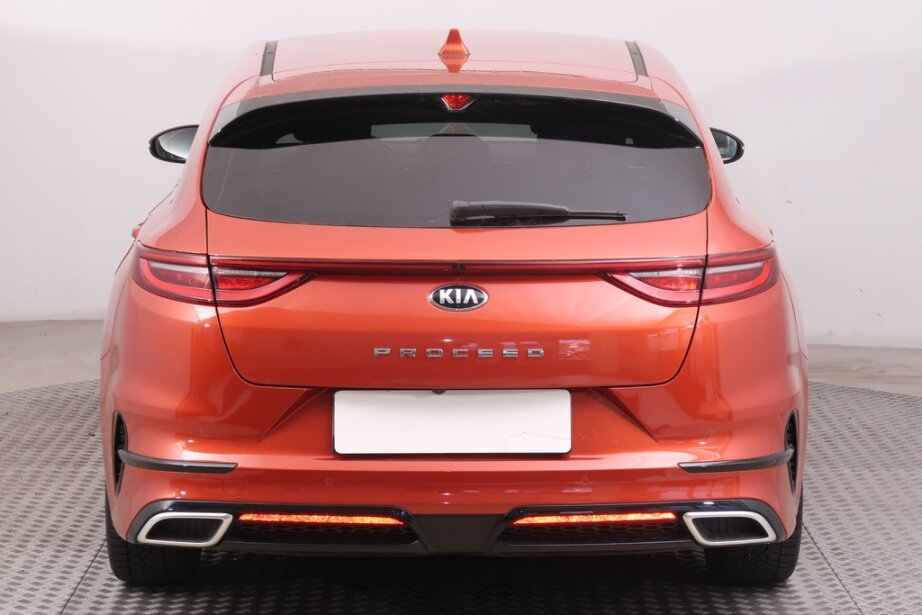 Kia ProCeed, 1.4 T-GDIGT-Line , Automat, ČR,2.maj, - inzerát | inzerce ...