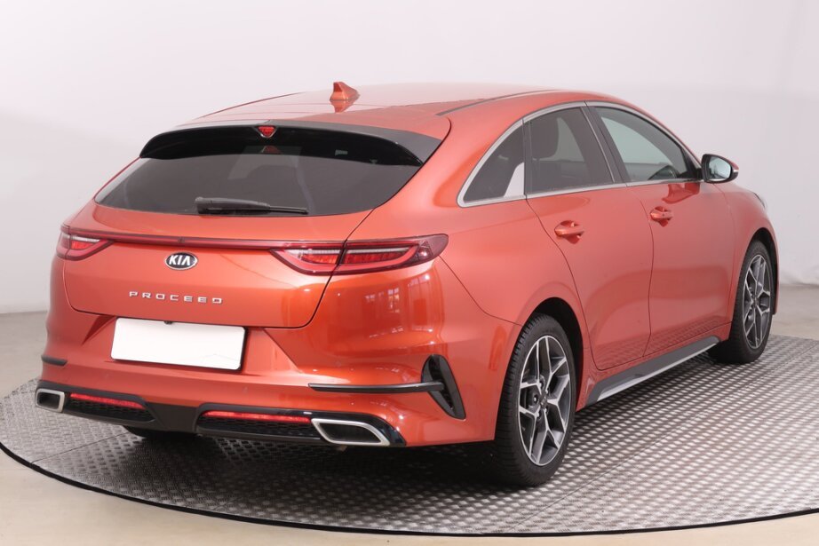 Kia ProCeed, 1.4 T-GDIGT-Line , Automat, ČR,2.maj, - inzerát | inzerce ...