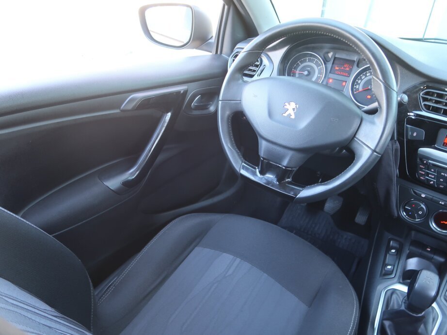 Peugeot 301, 1.6 VTi, ČR,1.maj, Serv.kniha, Klima, - inzerát | inzerce ...