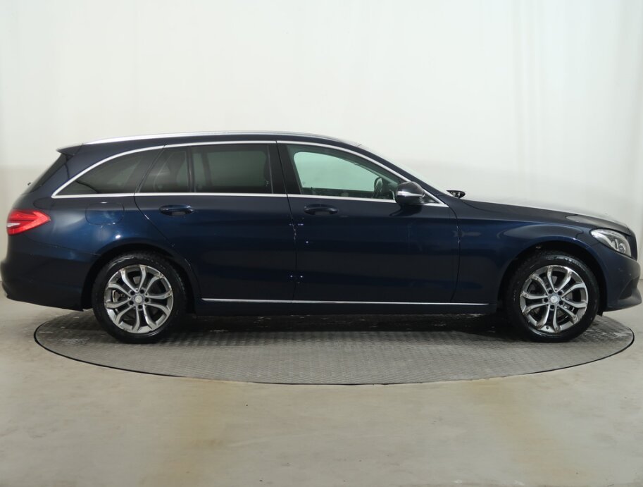 Mercedes Třída C, C 220 BlueTEC, Automat, Serv - inzerát | inzerce na ...