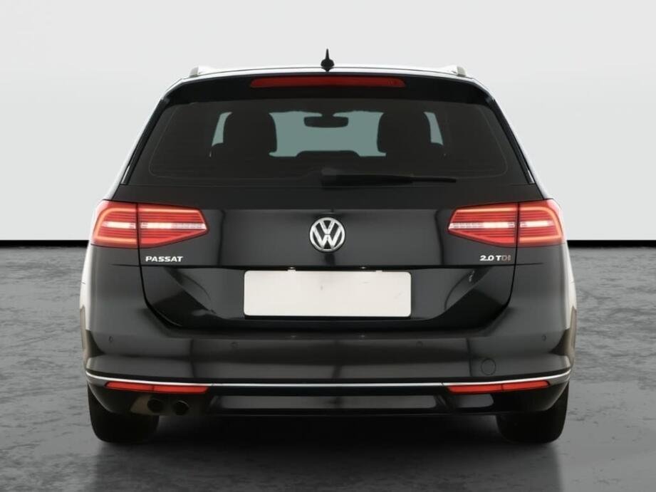 VW Passat, 2.0 TDIComfortline , Automat, Kůže,, - inzerát | inzerce na ...