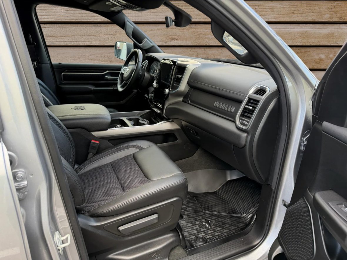 Dodge RAM, +HEMI+HEAD-UP+OFFROAD PAKET+ - inzerát | inzerce na Annonce.cz