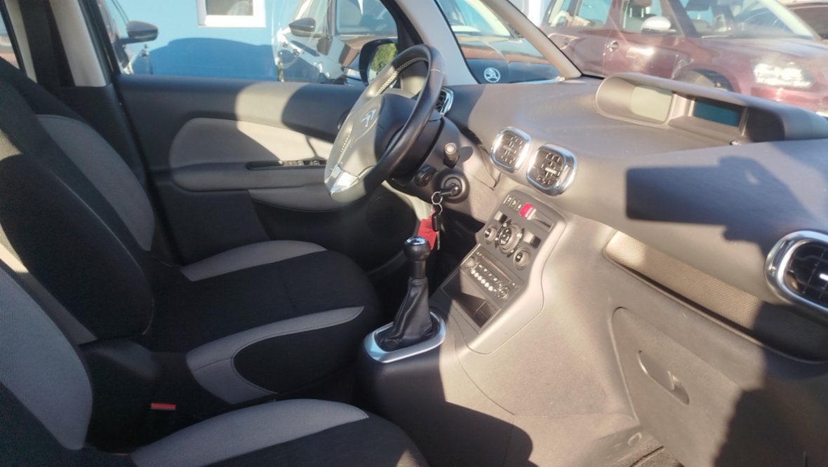 Citroën C3 Picasso, 1.4 16V top stav, hatchback, - inzerát | inzerce na ...