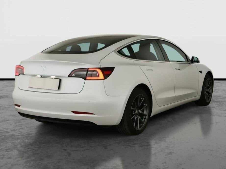 Tesla Model 3, Std Range Plus 52kWh, SoH 83%,, - inzerát | inzerce na ...