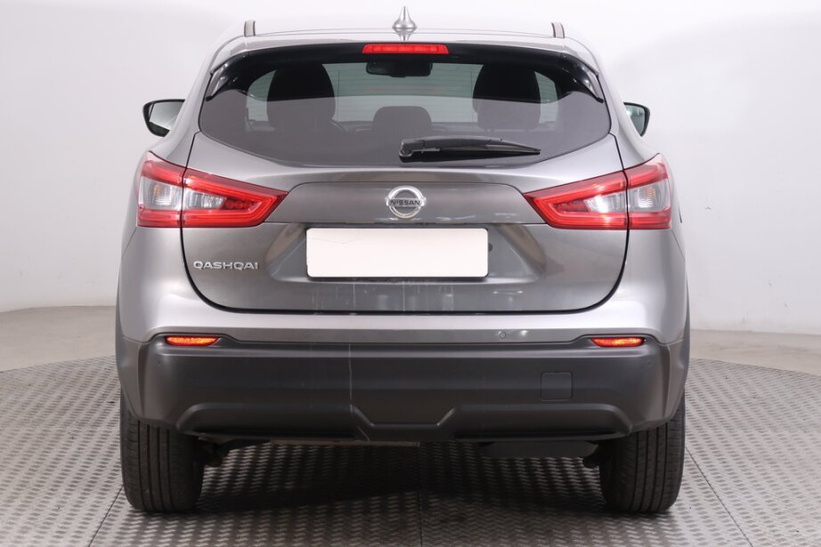 Nissan Qashqai, 1.5 dCi, Navi, Tempomat,, SUV, - inzerát | inzerce na ...
