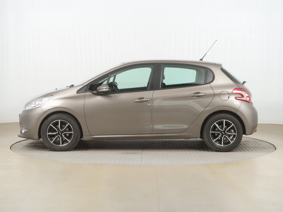 Peugeot 208, 1.4 VTi, Klima, Hatchback, Benzín - inzerát | inzerce na ...