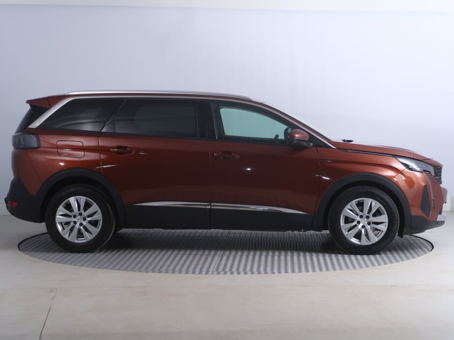 Peugeot 5008, 1.5 BlueHDiActive Pack ,, SUV, - inzerát | inzerce na ...