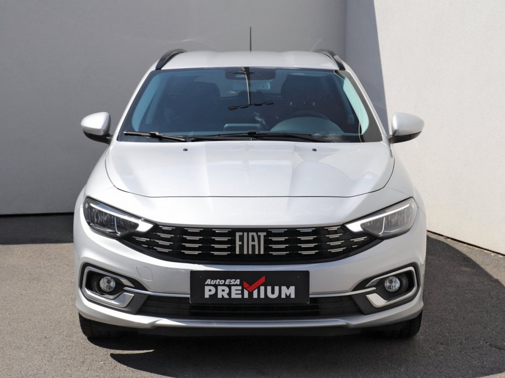 Fiat Tipo, 1.0 GSE Cross, Cross, LED, kombi, - inzerát | inzerce na ...