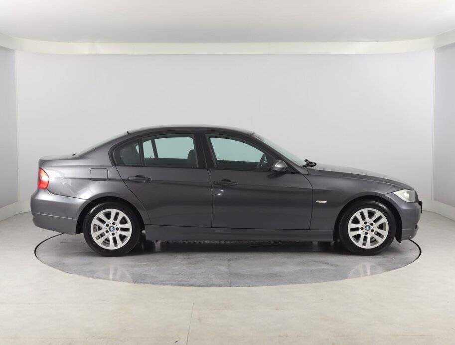 BMW Řada 3, 318 i, Klima, za dobrou cenu, - inzerát | inzerce na Annonce.cz