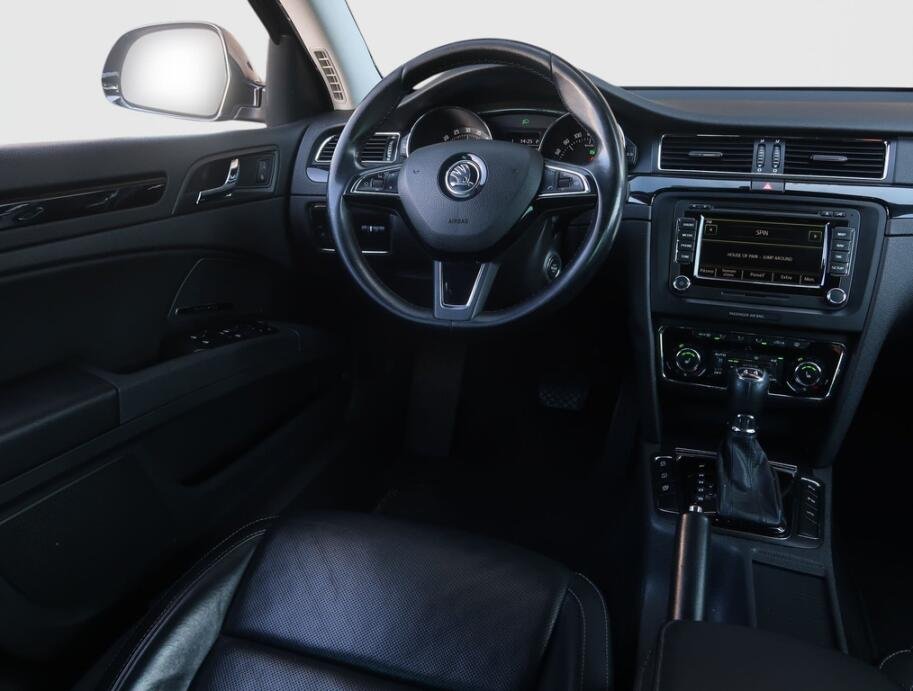 Skoda Superb, 2.0 TDI, 4X4, Automat, Navi, Xenony, - inzerát | inzerce ...