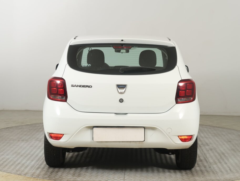 Dacia Sandero, 1.0 SCe, ČR,1.maj, Klima, Hatchback - inzerát | inzerce ...