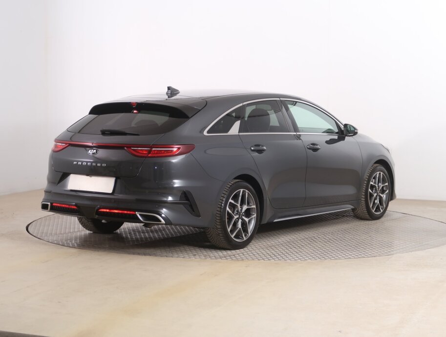 Kia ProCeed, 1.4 T-GDIGT-Line , Automat, ČR,1.maj, - inzerát | inzerce ...