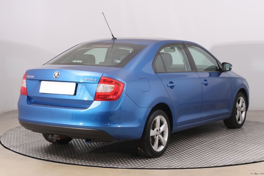 Skoda Rapid, 1.2 TSIAmbition , Klima,, Hatchback, - inzerát | inzerce ...